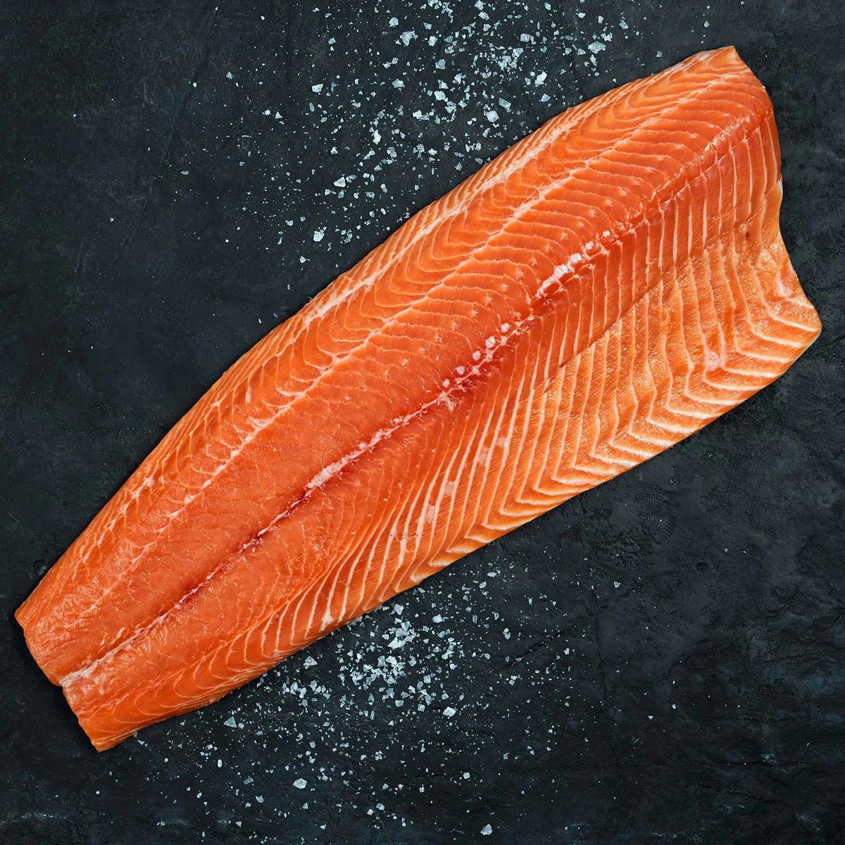Faroe Islands Farmed Salmon Fillet (1 Side)
