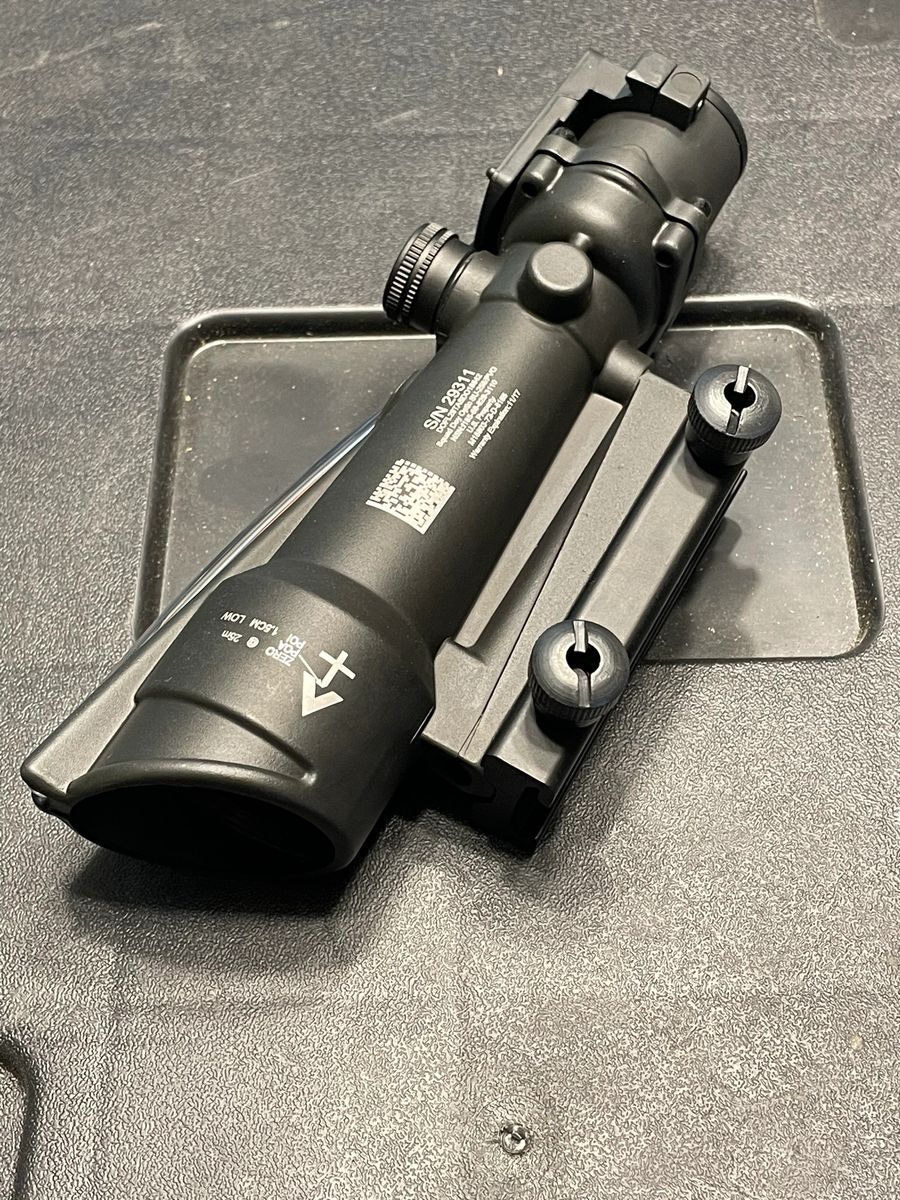 5x35 Fiber Optic Chevron Reticle Red Rifle Scope