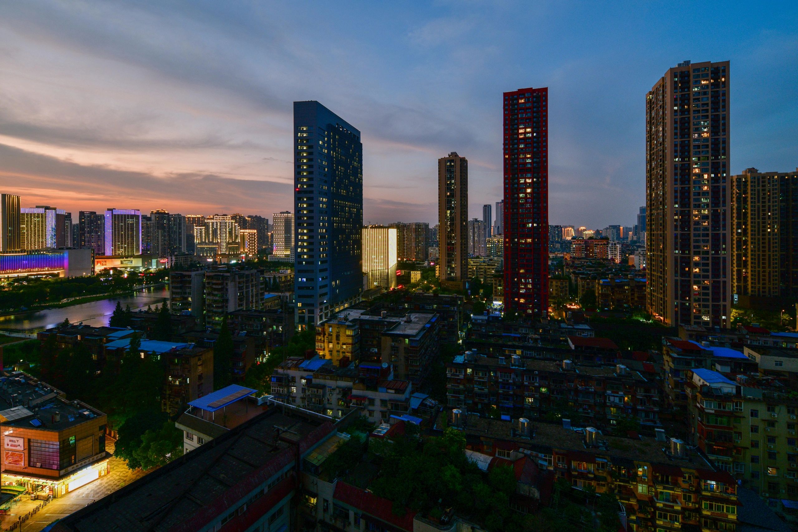 Inventory Challenges and CRE Opportunities: Investors' Next Move!