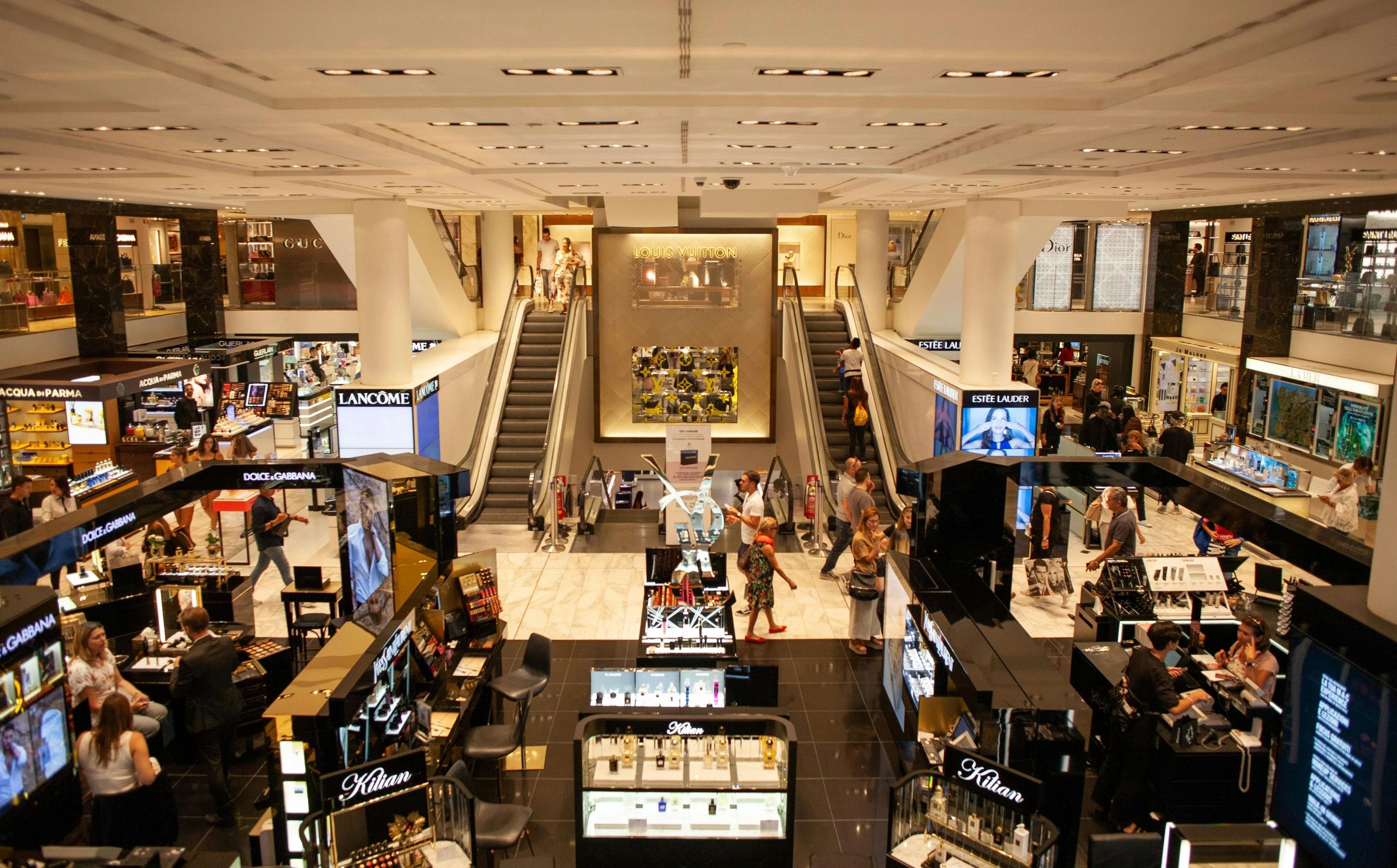 Reviving Retail: How Malls and Shopping Centers Are Adapting