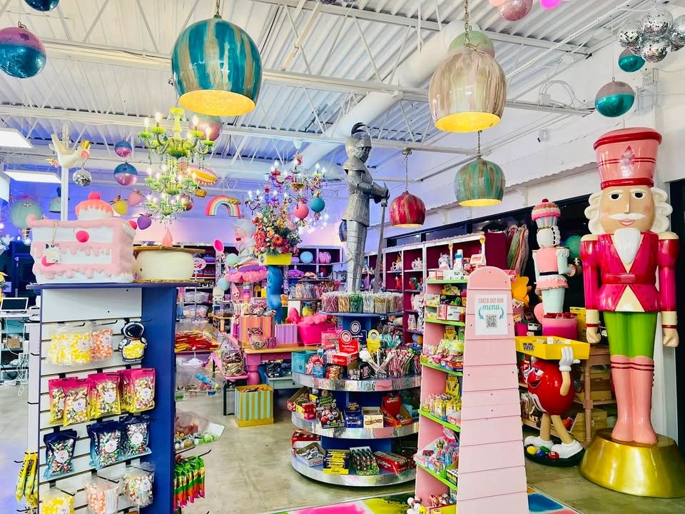 Sips & Swirls Dessert Bar