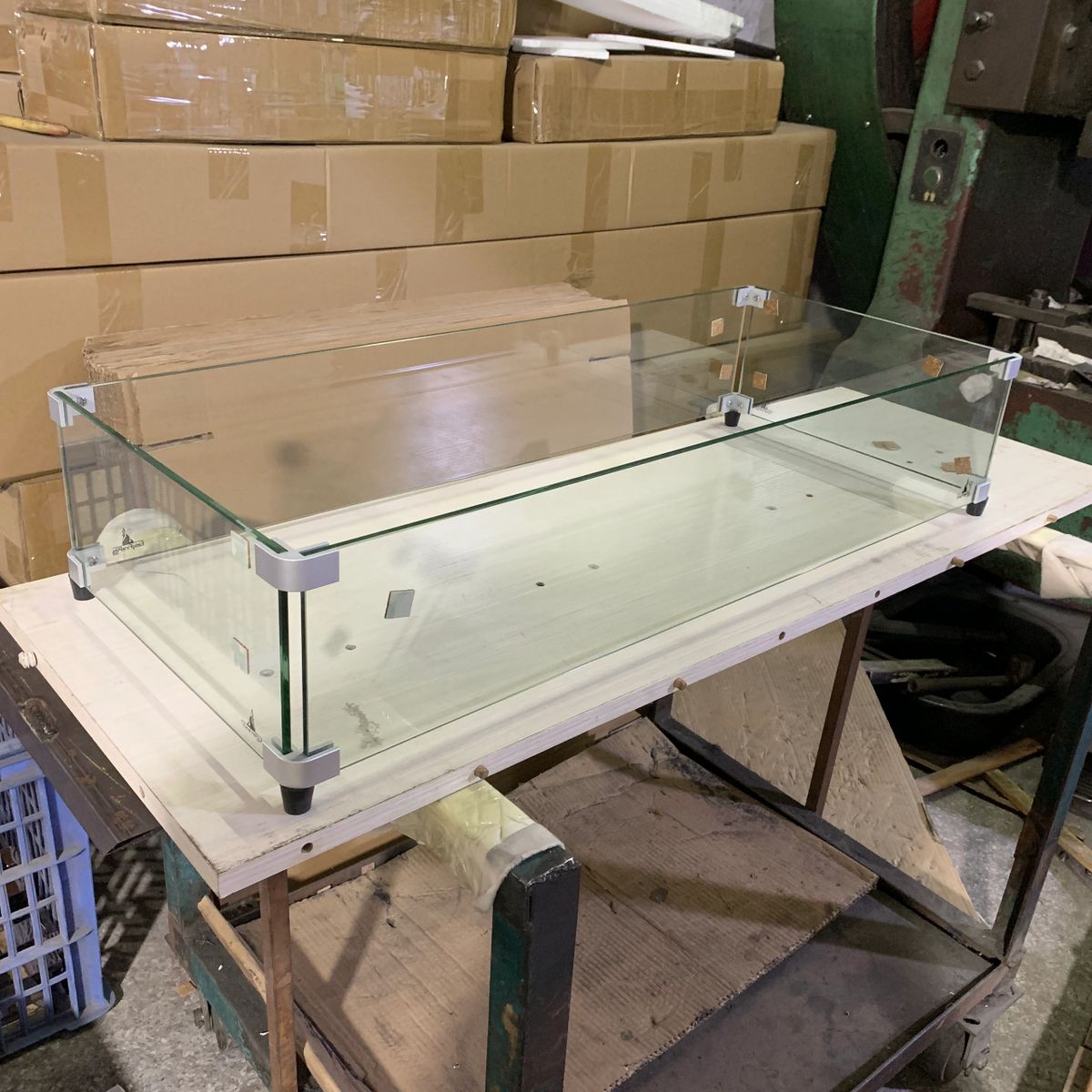 WS64X7 Table Top Free Standing Wind Screen for Rectangular PAN64X7-1