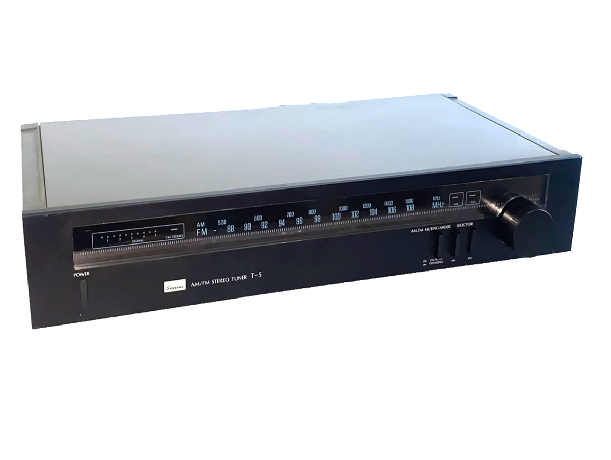 Sansui T-5 AM / FM Stereo Analogue Tuner Black T5 1982