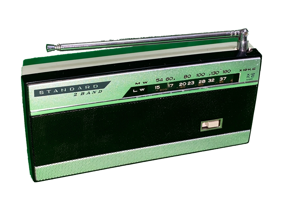 Standard Radio Corporation (Japan) SR-F205L 6 transistor radio MW/LW 1961