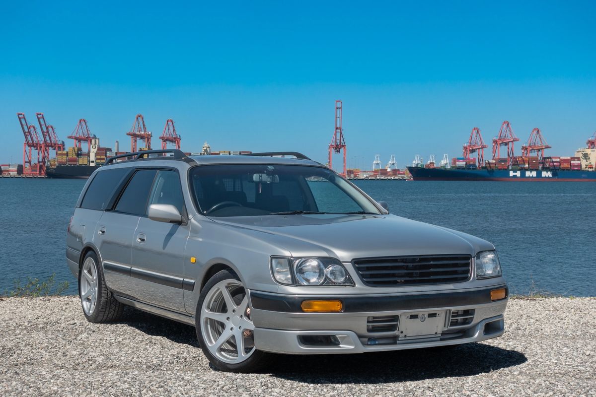 "Yamato” (大和): The Warrior Wagon | 1997 Nissan Stagea RS Four
