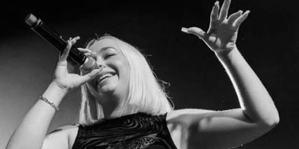 HANNI - Australian Artist, Pop Music