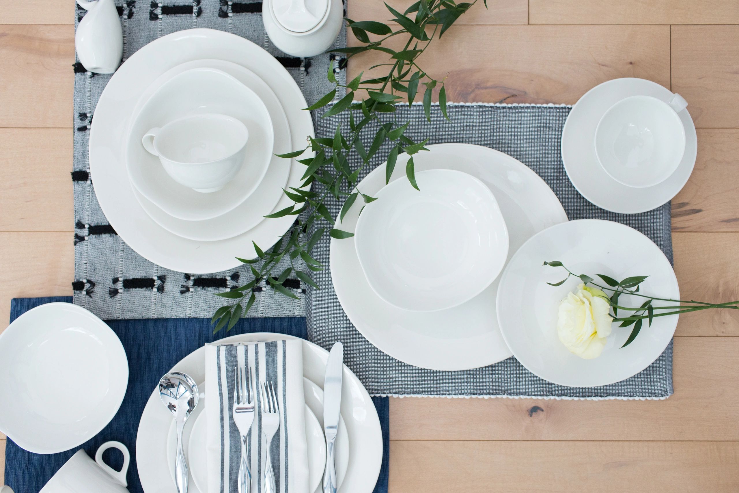 Modern Tableware - Eva Zeisel Originals