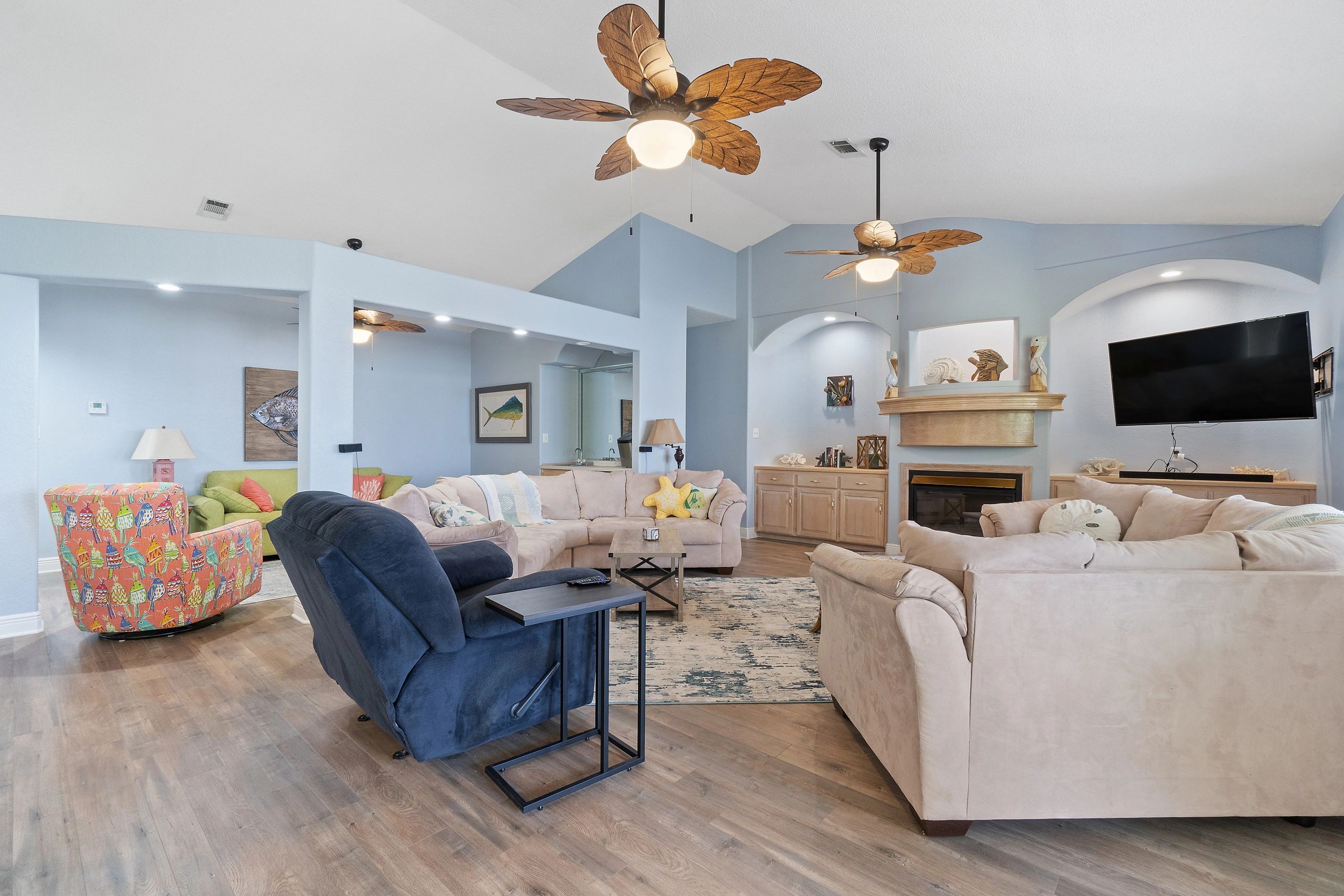 Custom Flooring Specialists - Home