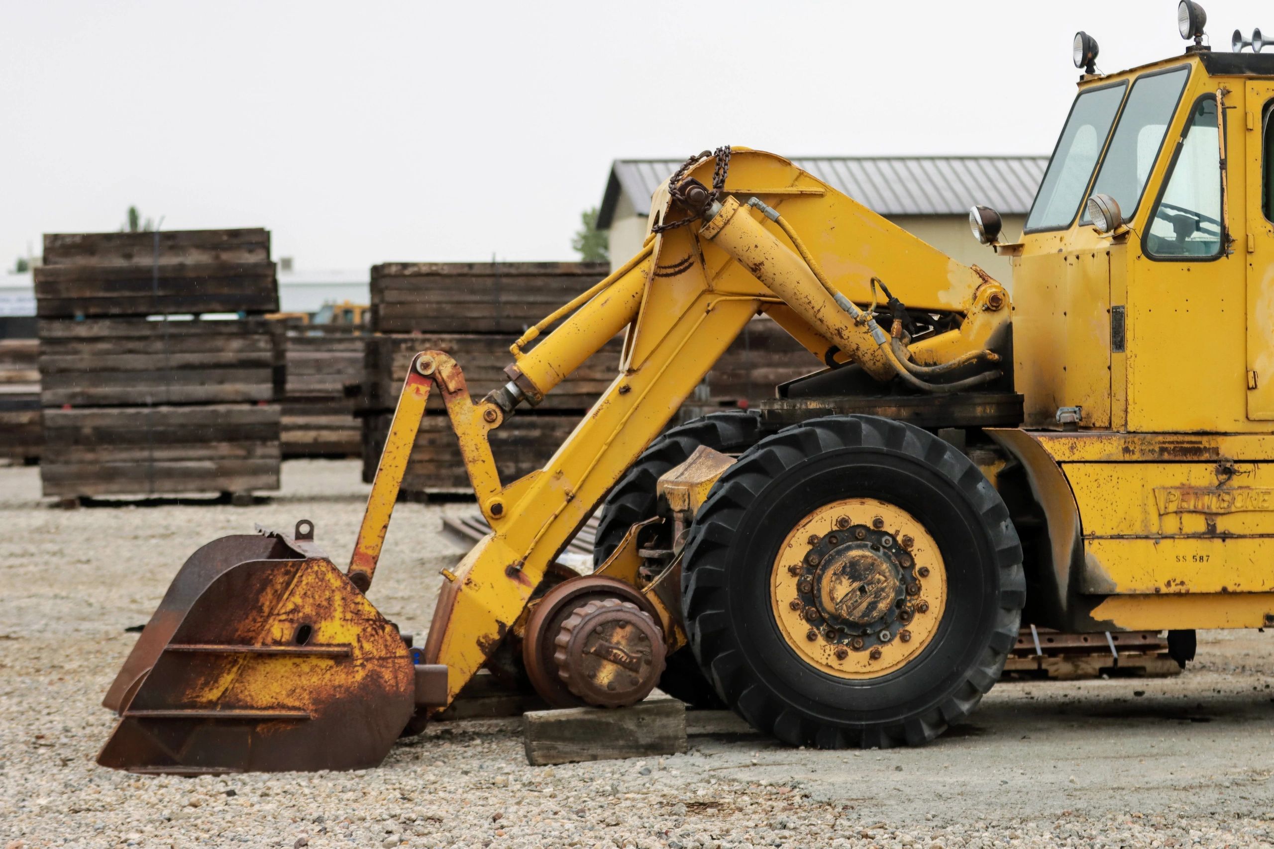 SRC Industries, Inc. - Railroad Equipment and Track Material, Tamper