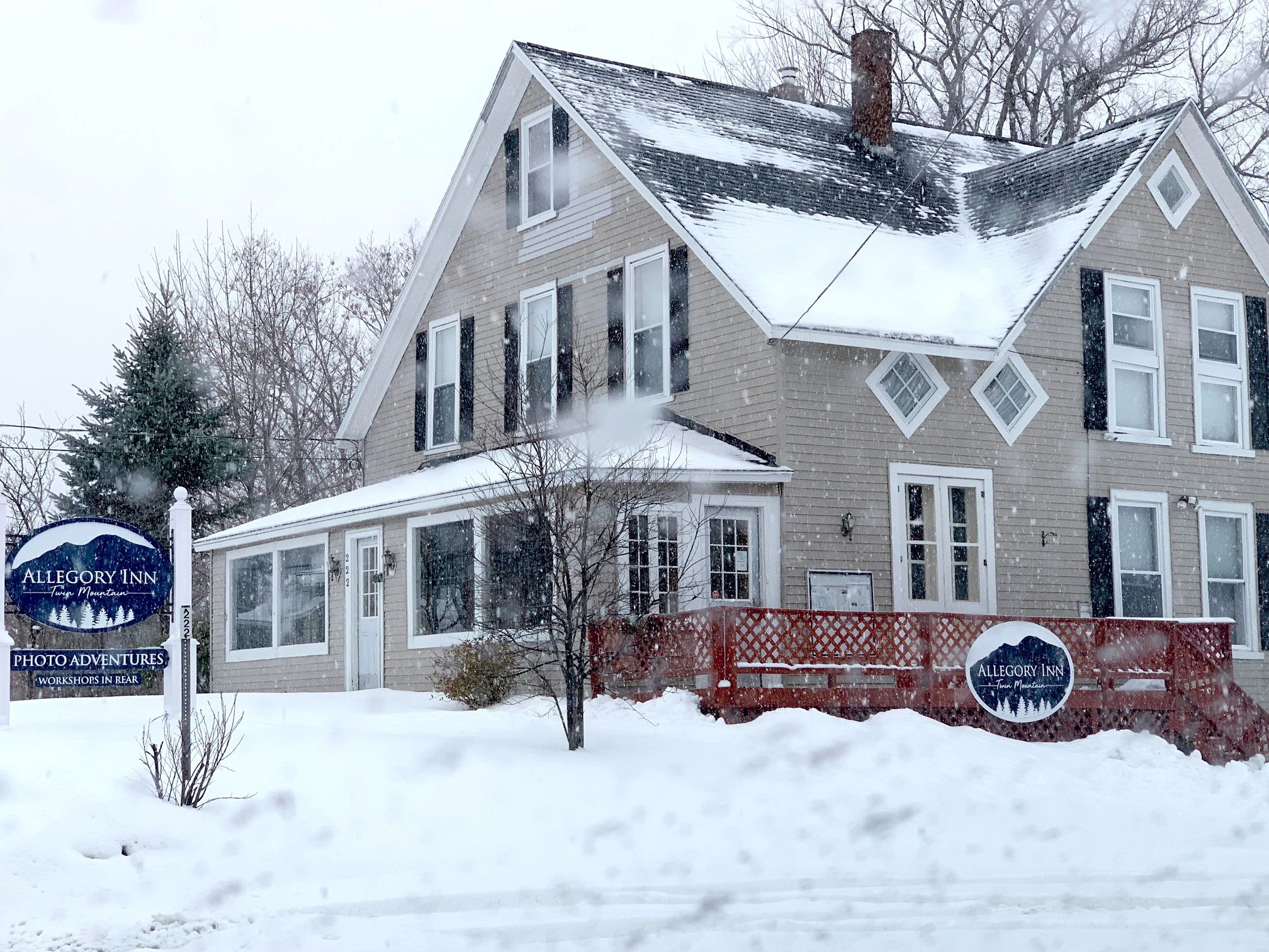 Hotel - Allegory Inn