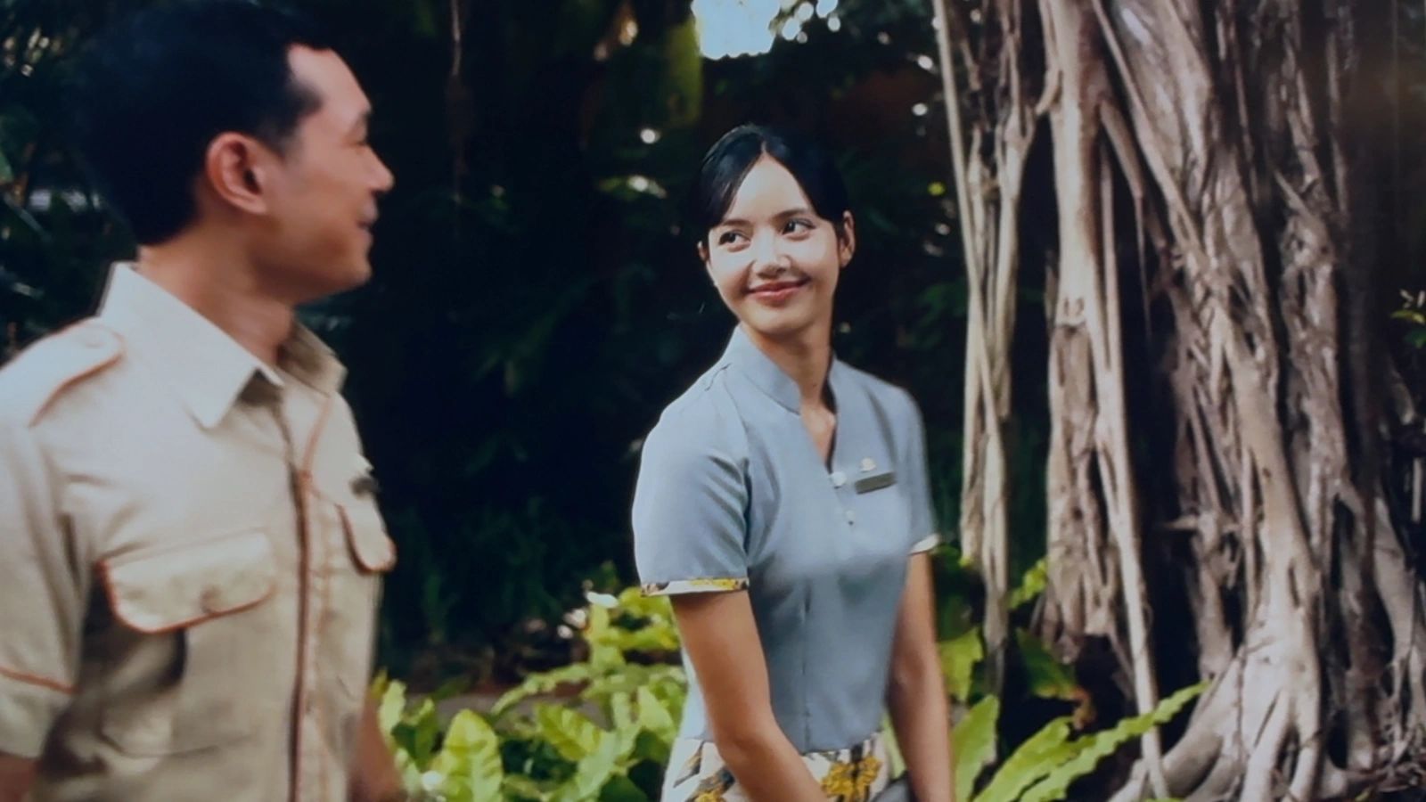 Lisa's Acting Debut: The Story of Mook in The White Lotus S3