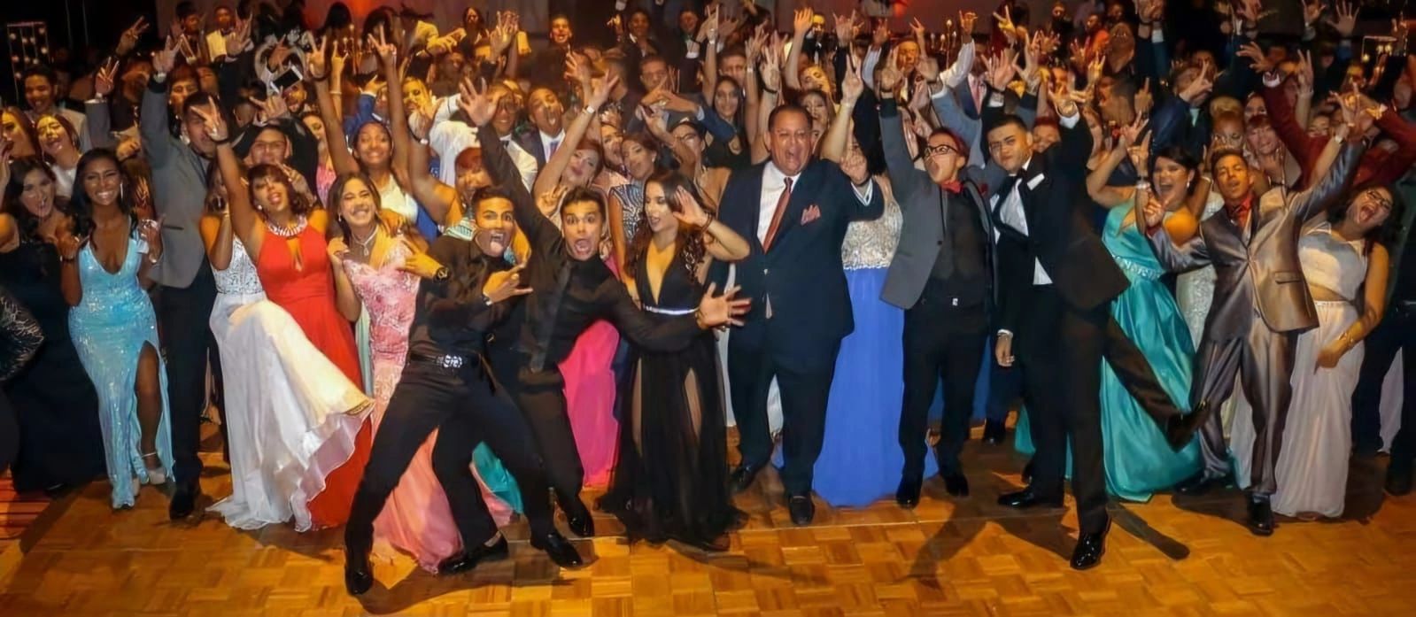 Senior Proms PR - Senior Prom, Artistas, Event Planner