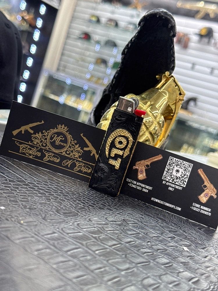 Custom Lighter Holder Colt Gold Plated/black