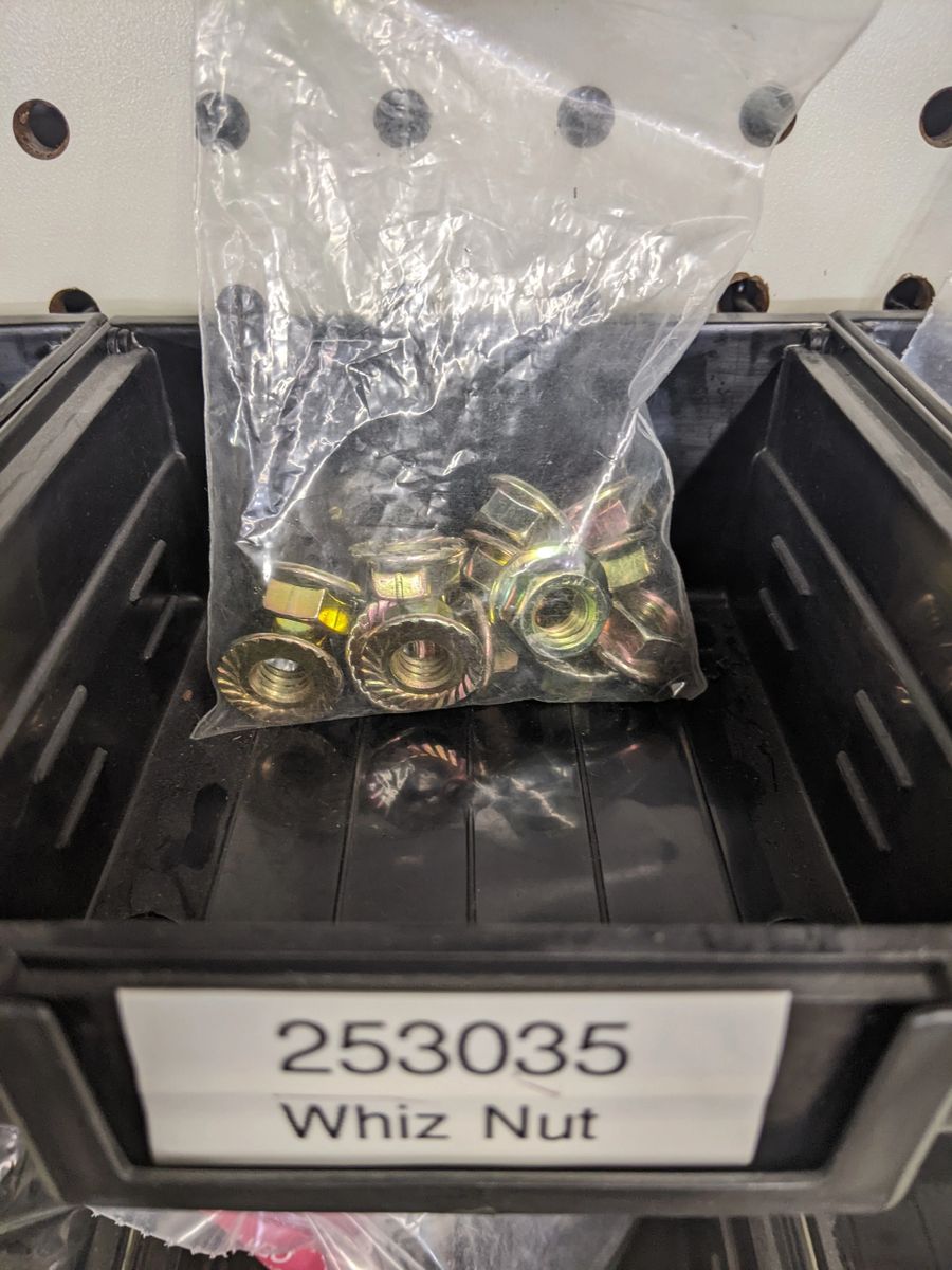 253035 Grasshopper Whiz Nut for Grammer Seat