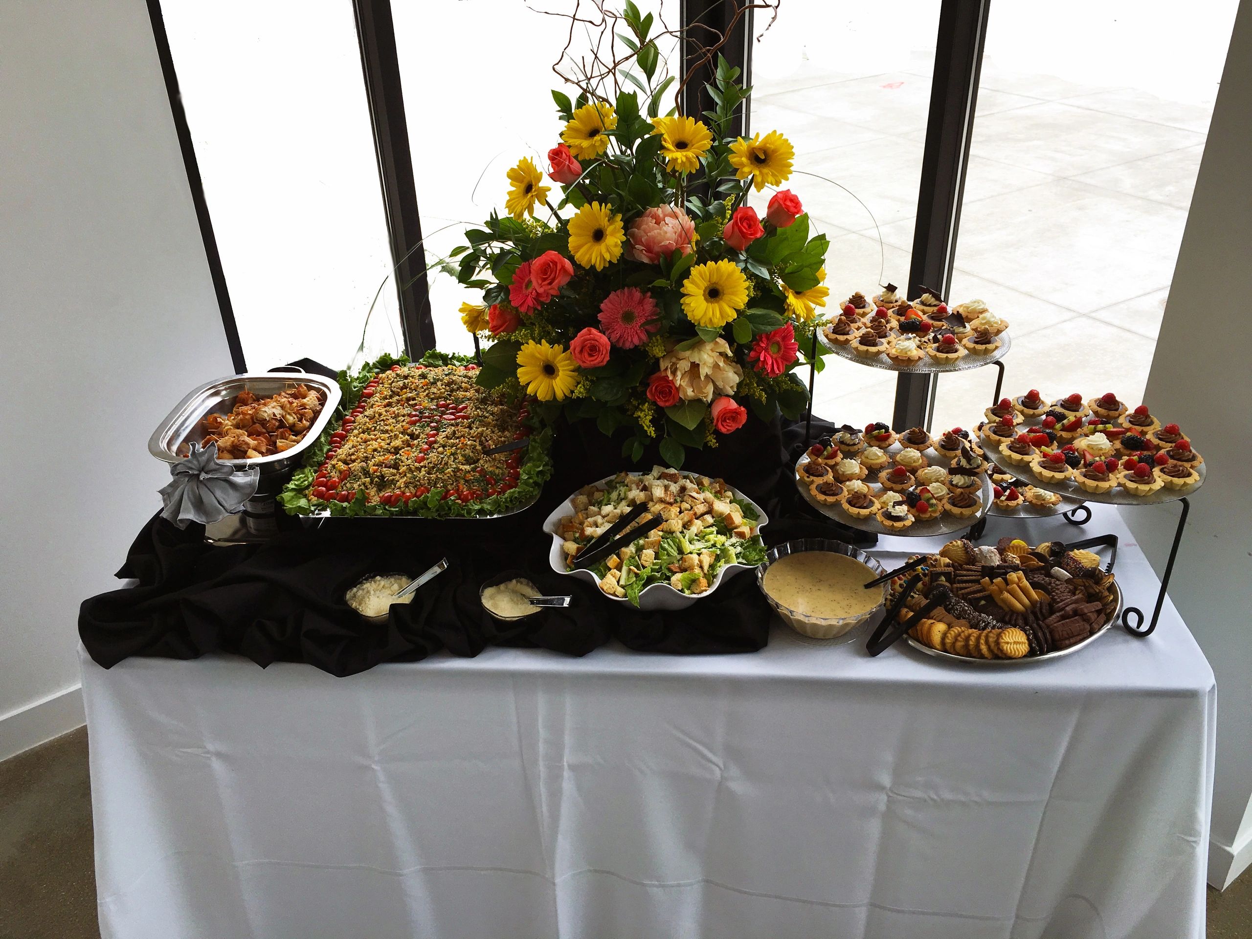 Catering, Food Service - Cest Si Bon Catering - Chicago, Illinois
