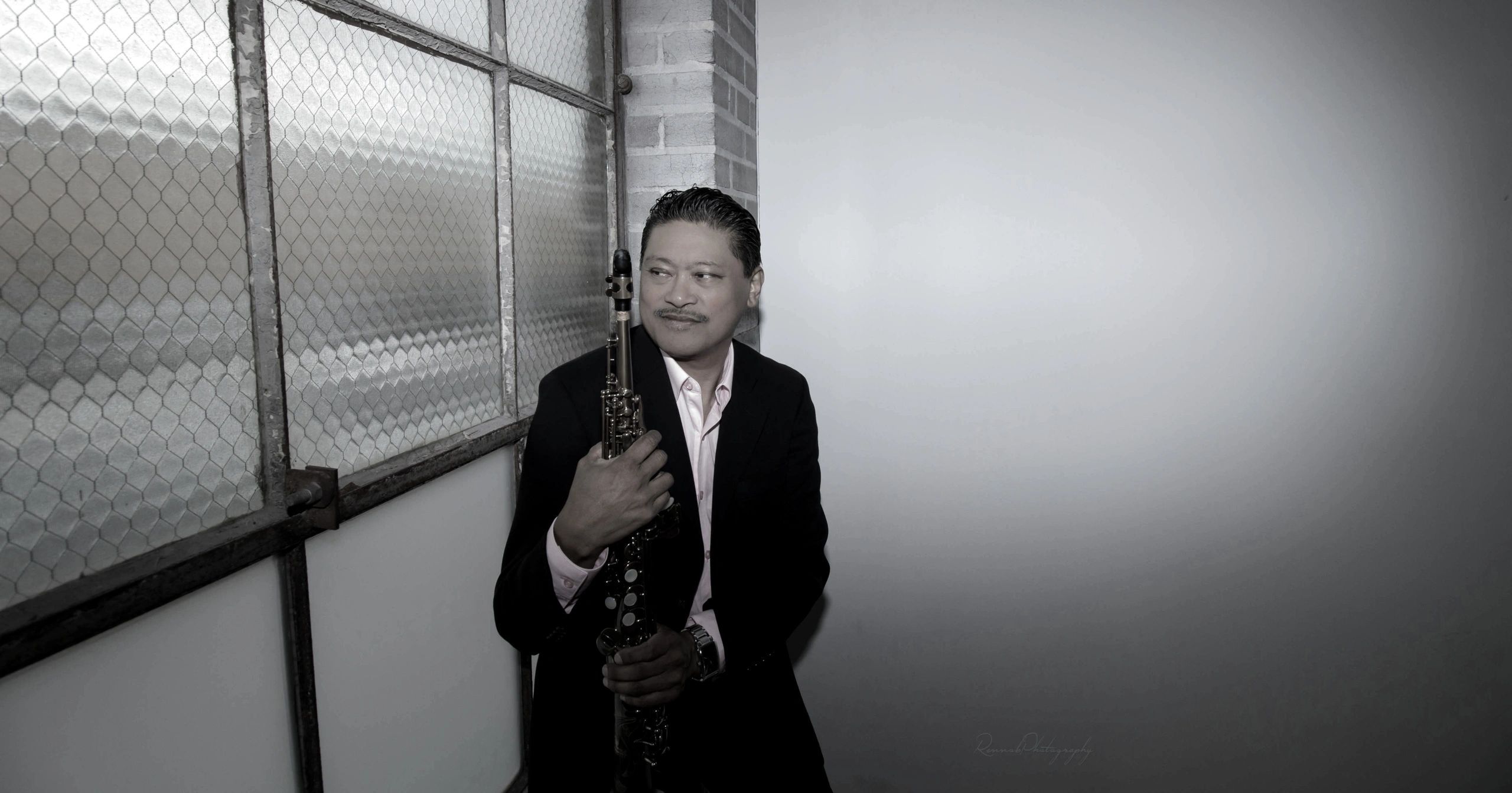 Smooth Jazz - www.DeanJamesJazz.com