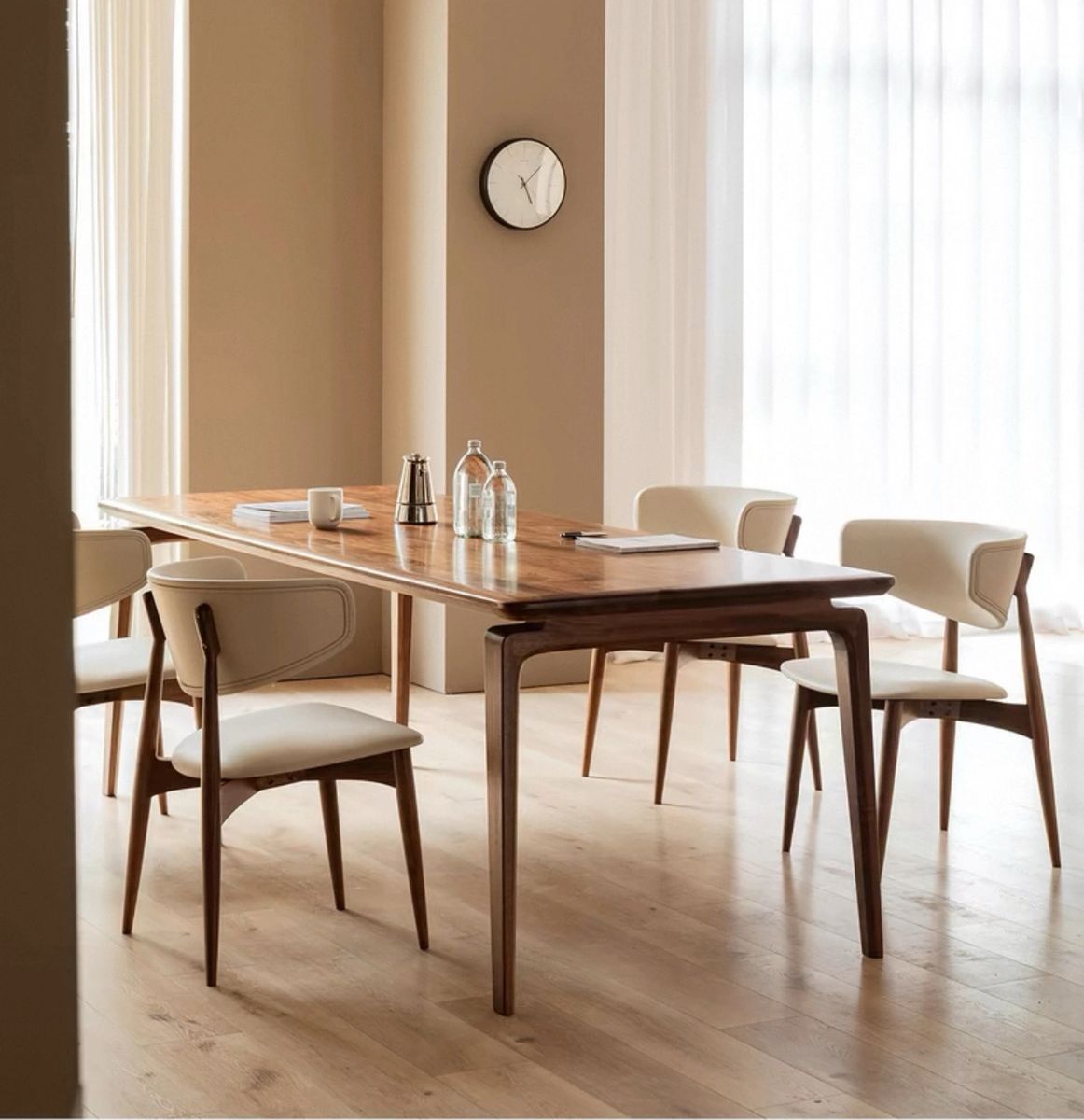 Kainoa Dining Table