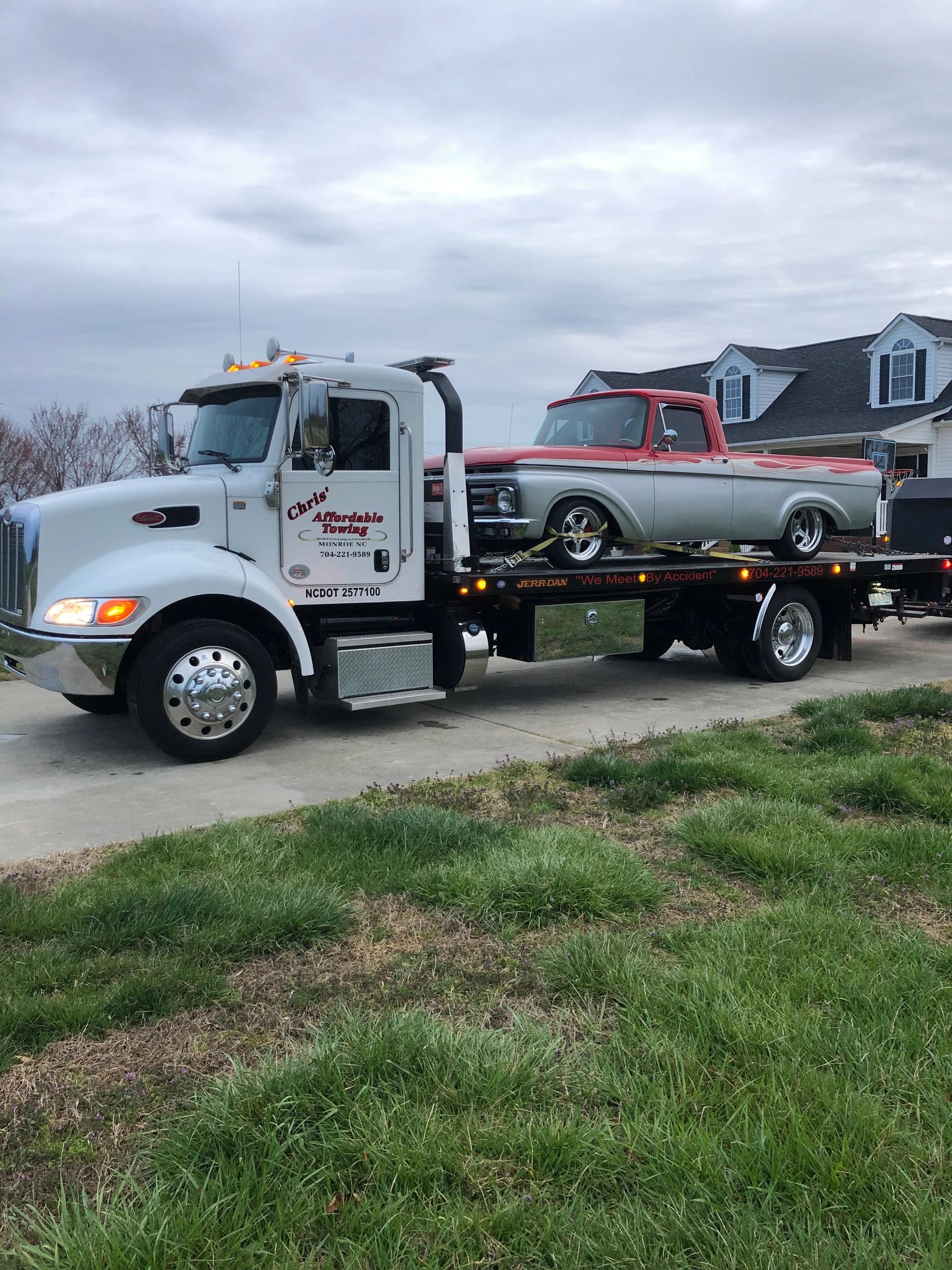 Towing Company - Chris' Affordable Towing, LLC