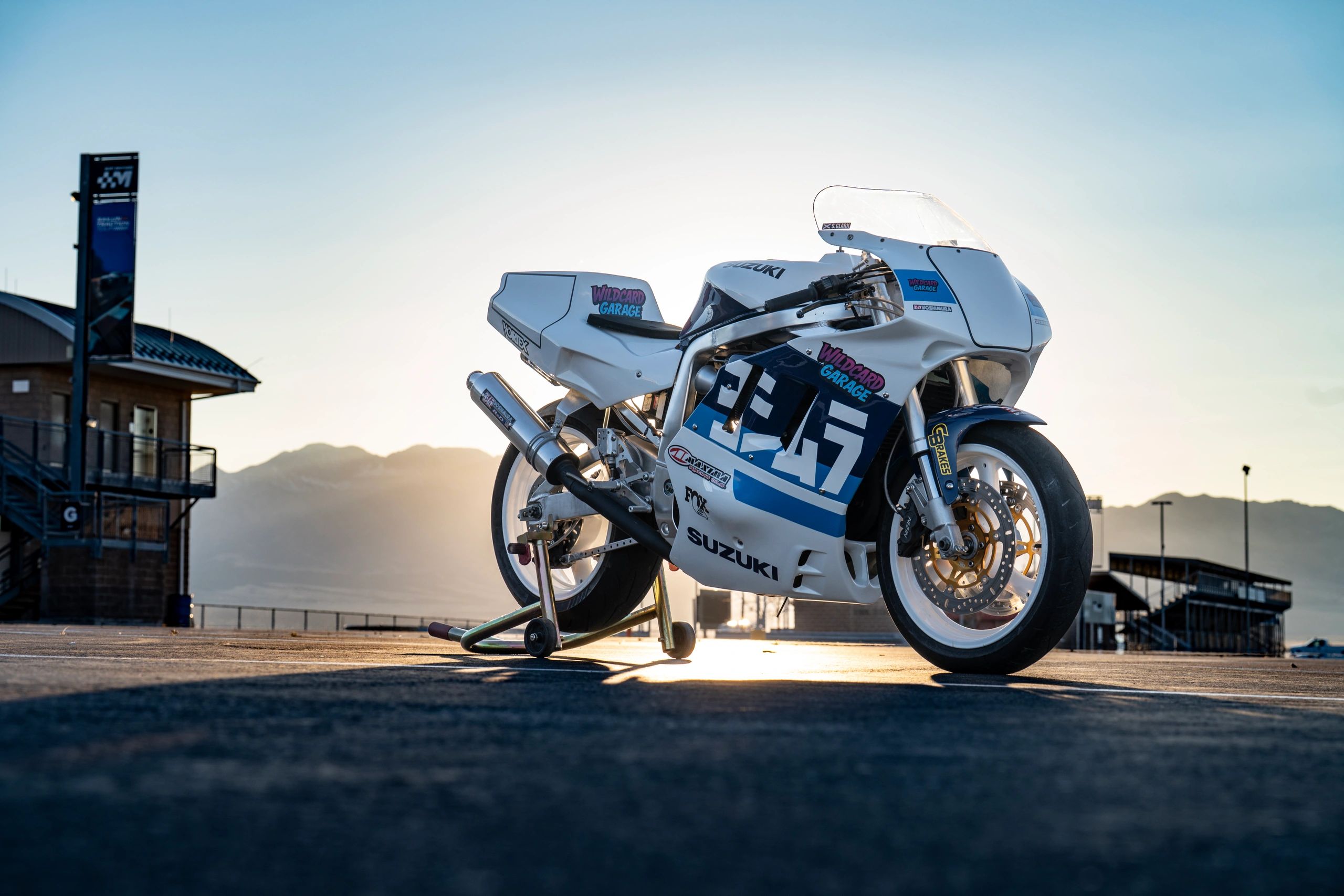 Suzuki GSX-R750 Slingshot