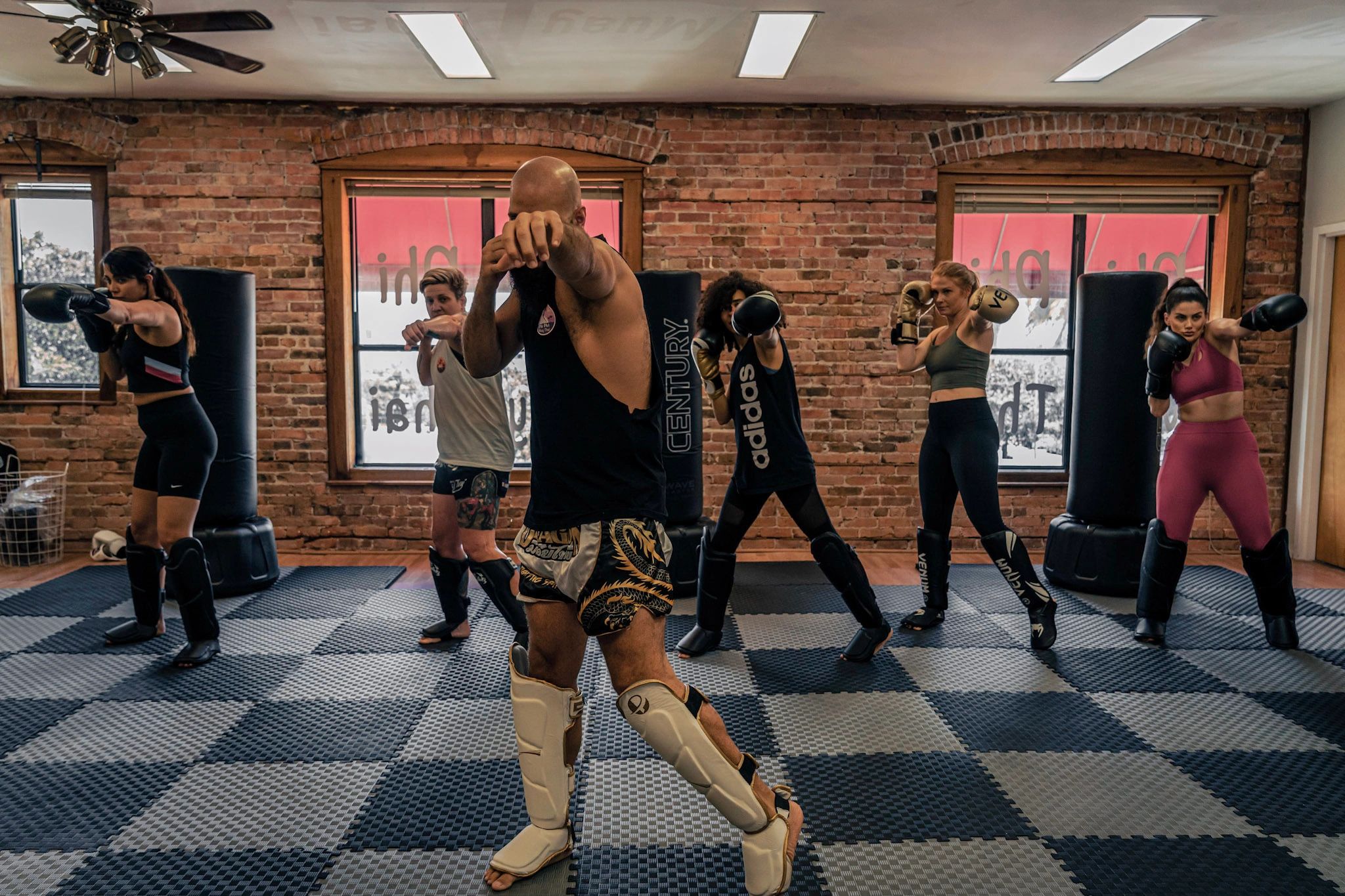 Muay Thai and Cross-Training: Enhancing Performance in Sports