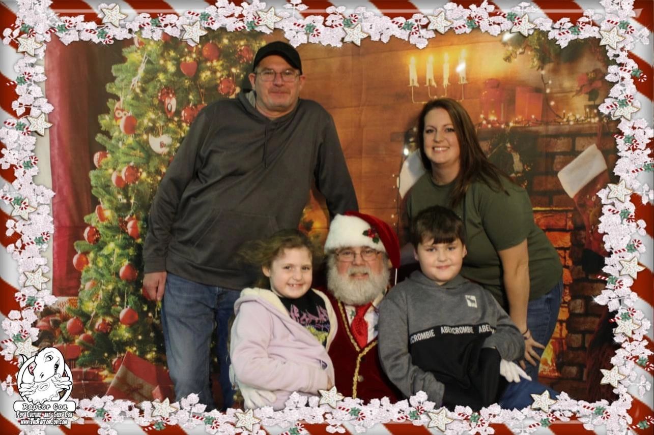 Capture Magical Moments with Santa Pictures