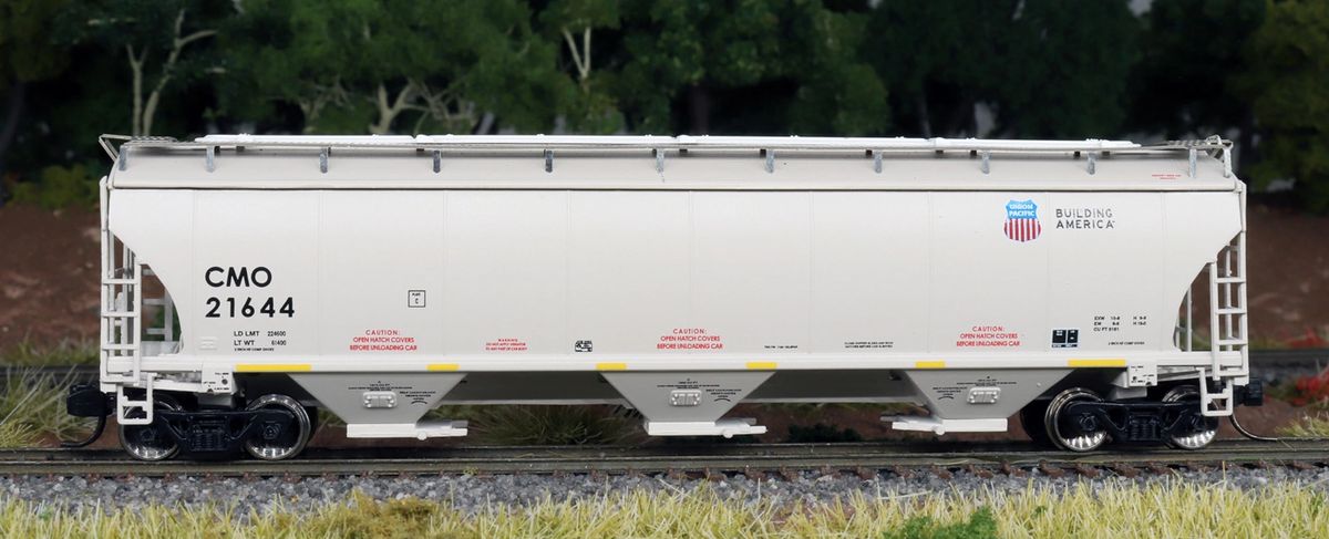 Intermountain "N" Scale Freight Cars, Trinity 5161 Cu.Ft. Hoppers Union ...