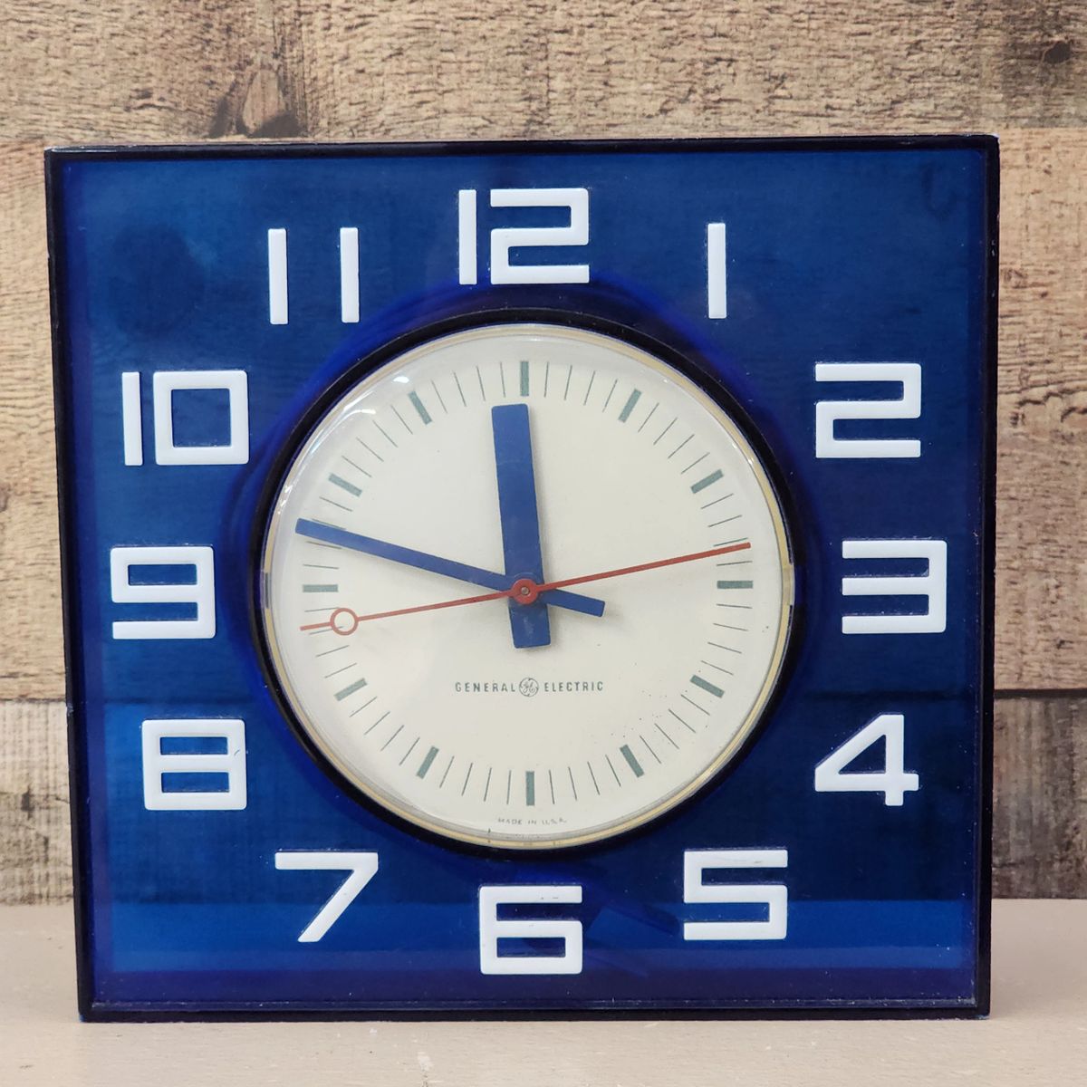 General Electric Lucite Clock