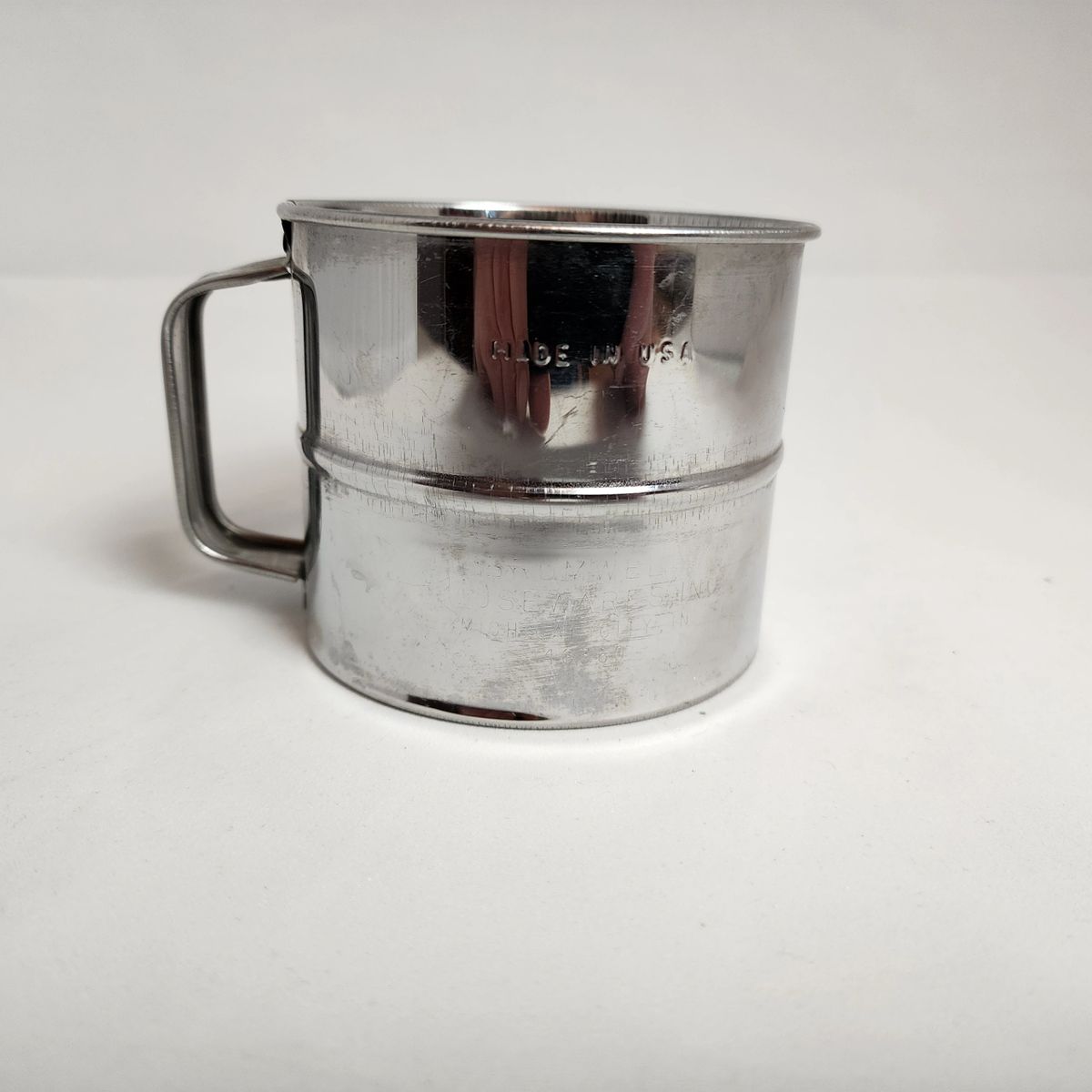 Classic Bromwell 2-Cup Hand Sieve