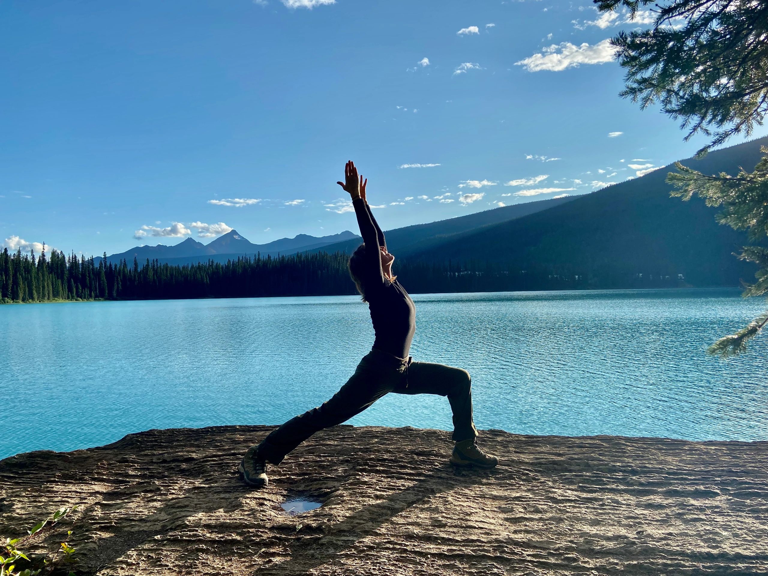 HOME [yogasarana.com]
