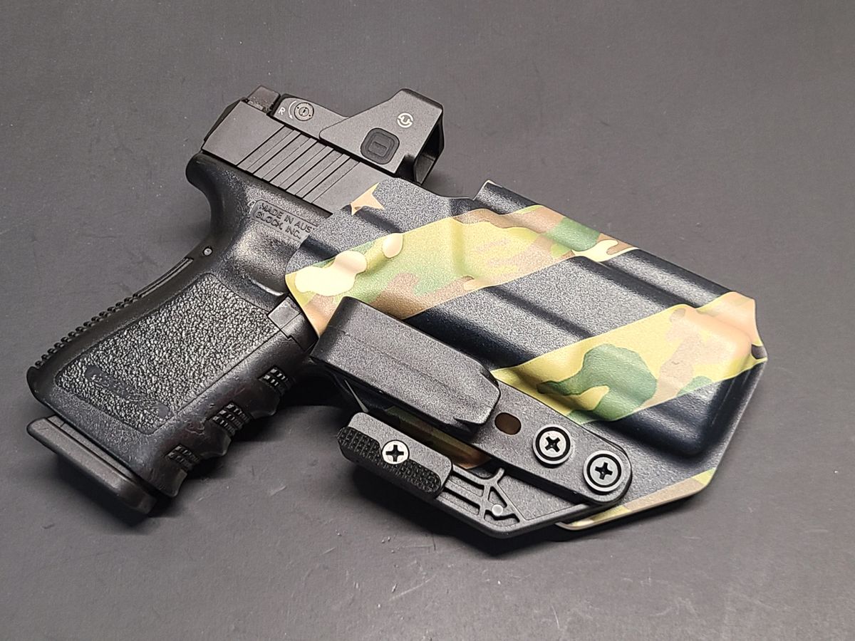 Glock 19 (Gen3-Gen5) IWB Holster - CUSTOM PRINT