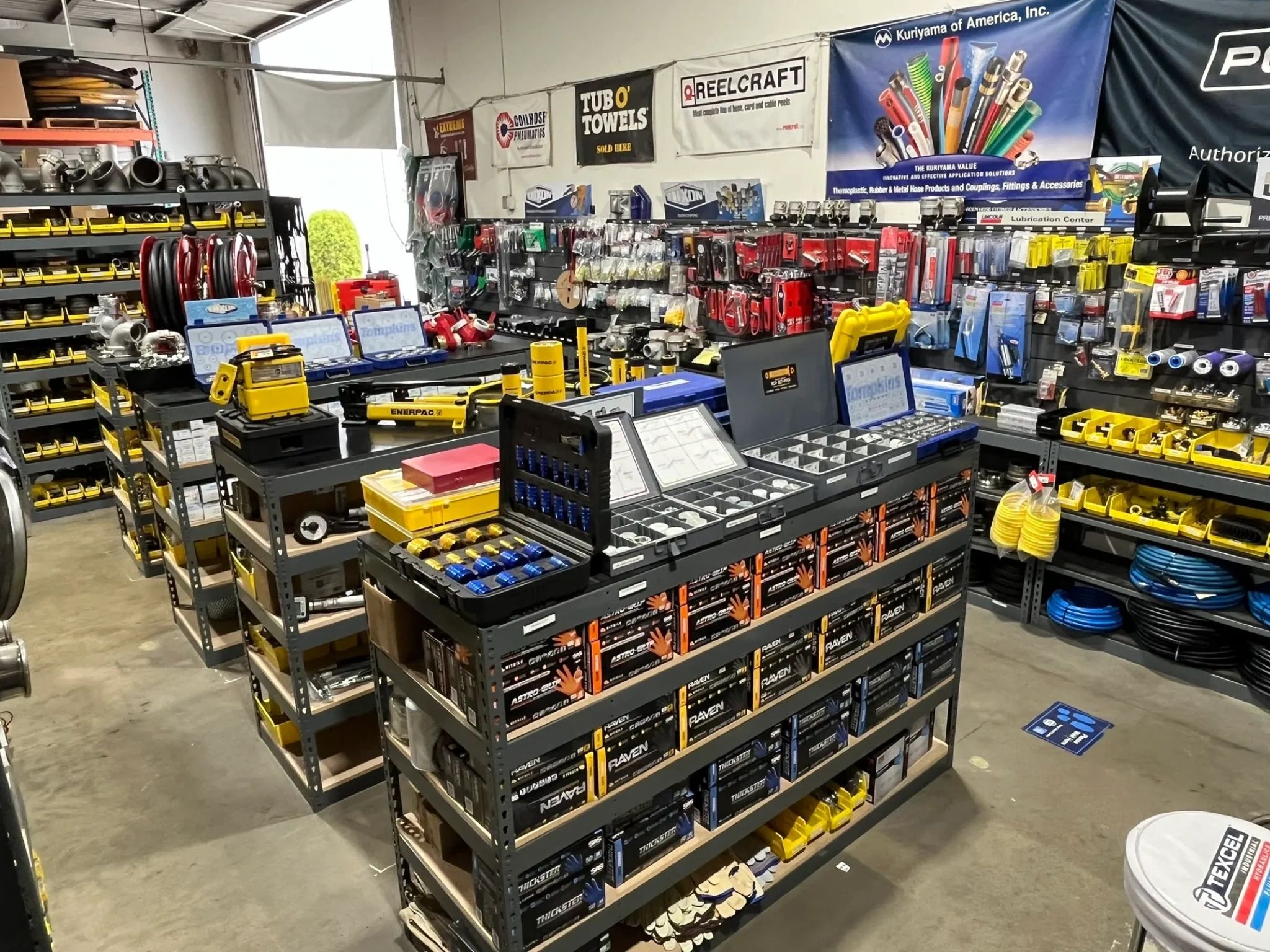 Fluid Tech - Hydraulic, Hose, cylinders, fittings.