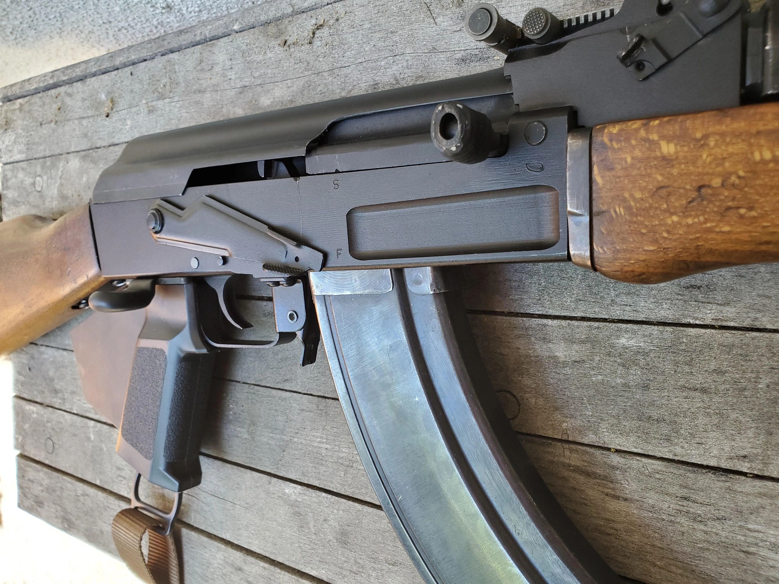 Featureless AK - akthumbgrips.com