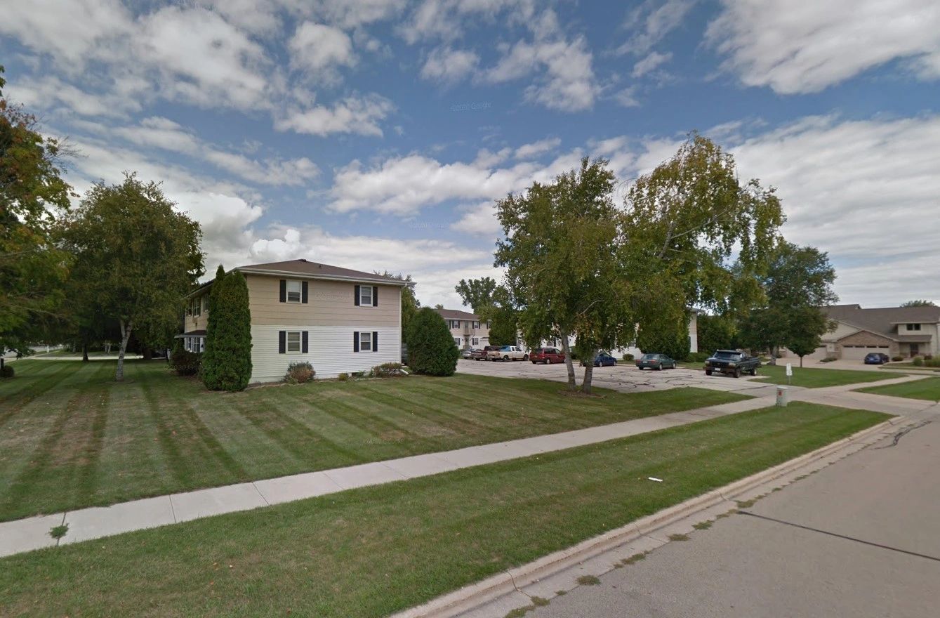 Cardinal Lane Apartments