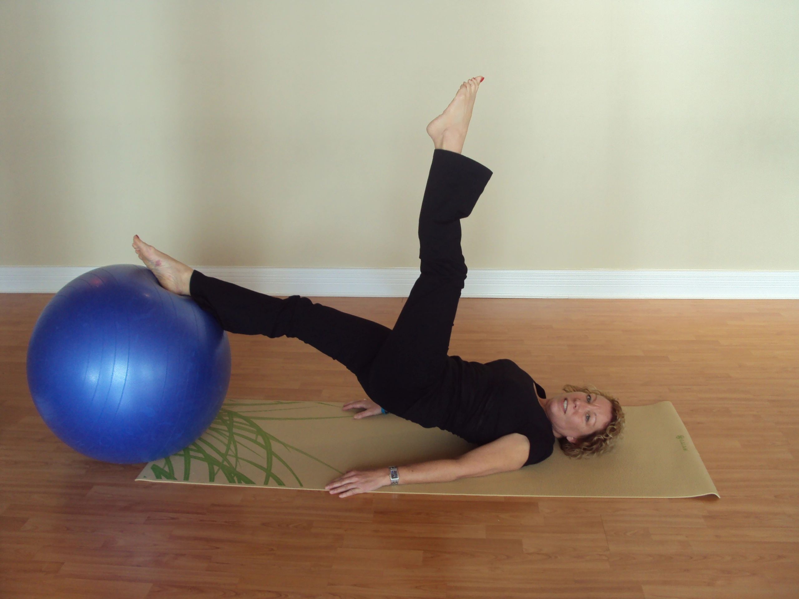 In Your Home Fitness - About Me, Education & Certificates