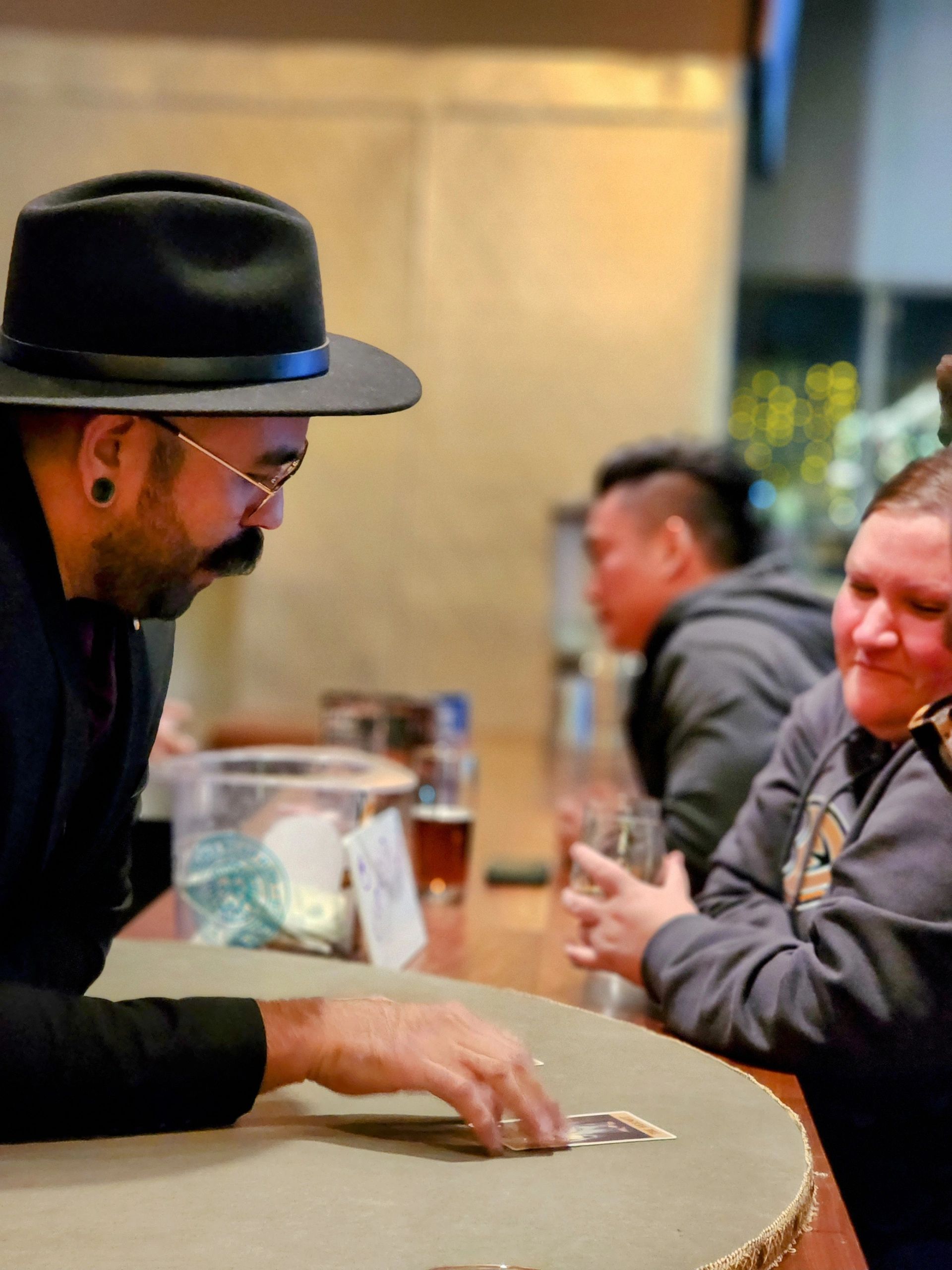 Magician Chris Ruiz- Magician, Mentalist, Entertainer