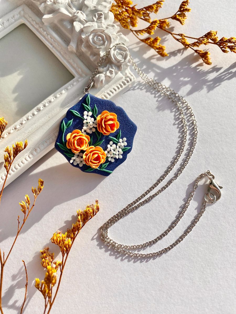 Pendant Necklaces