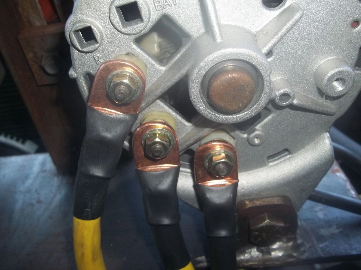 22SI 300 AMPs HIGH OUTPUT Three Phase AC ALTERNATOR