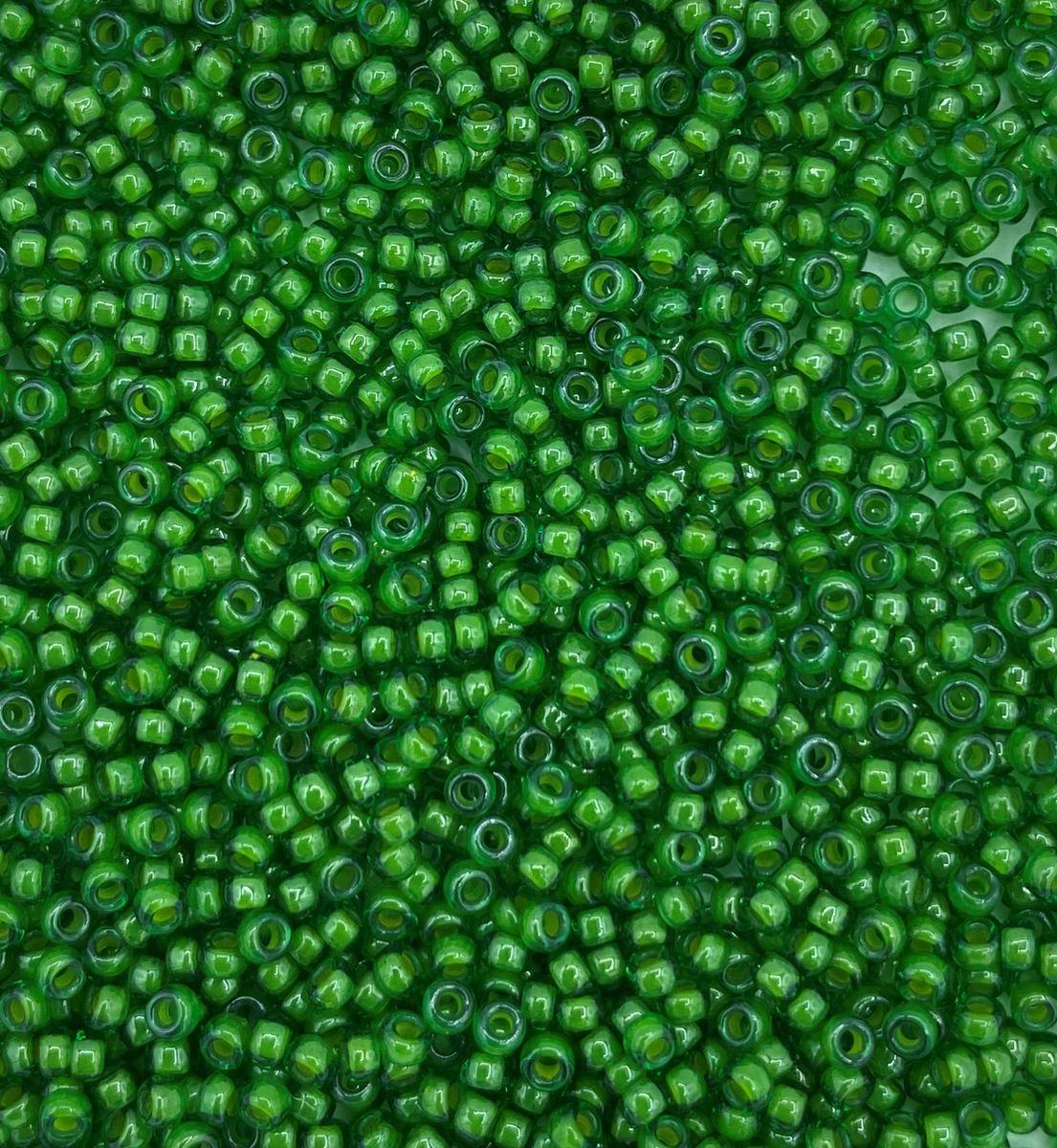 11/0 Japanese Seed Bead Green 330A