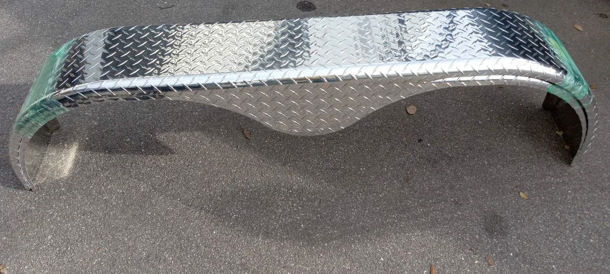 Tandem Teardrop Diamond Tread Fenders