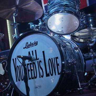 Beatles Tribute Band - All you need is love tribute to the fab four