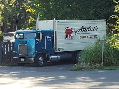 Custom Cut/Mobile Butcher | Andals Custom Meats