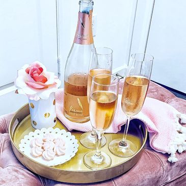 Bachelorette Party Ideas - Fizz Bubbly Bar