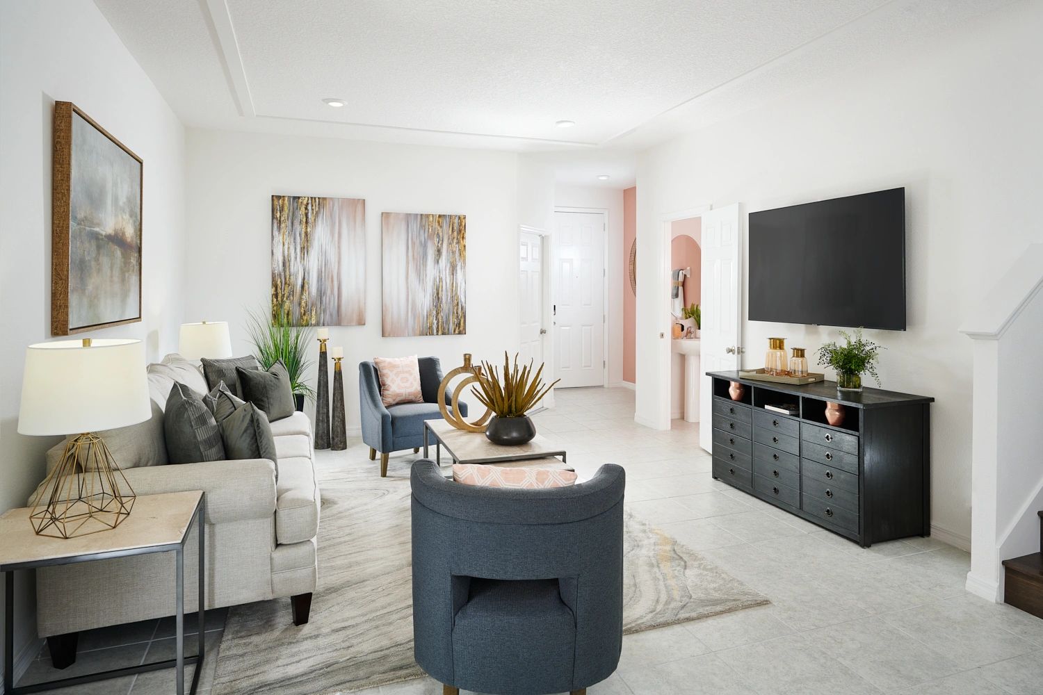 Kimaya Valencia Isles