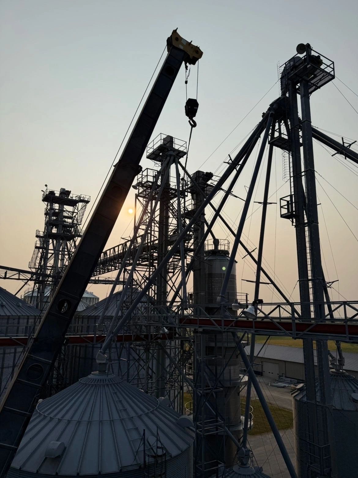 Brock Grain Bin Dealer | Grain Bin Sales & Millwright Services ...