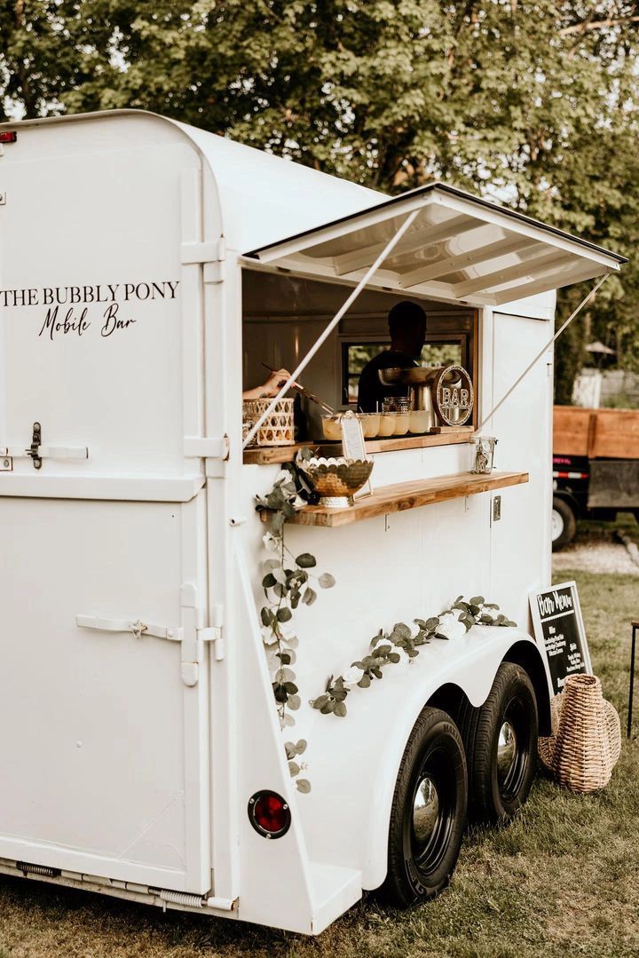 MOBILE BAR