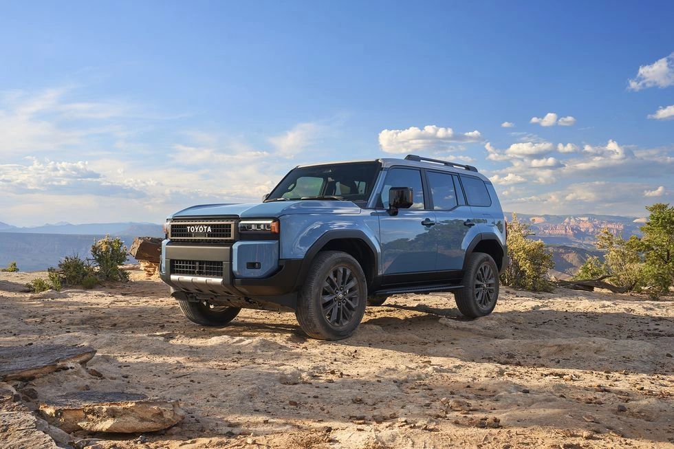Toyota Unveils the All-New Land Cruiser Prado LC250 Toyota Unveils the All-New Land Cruiser Prado LC250