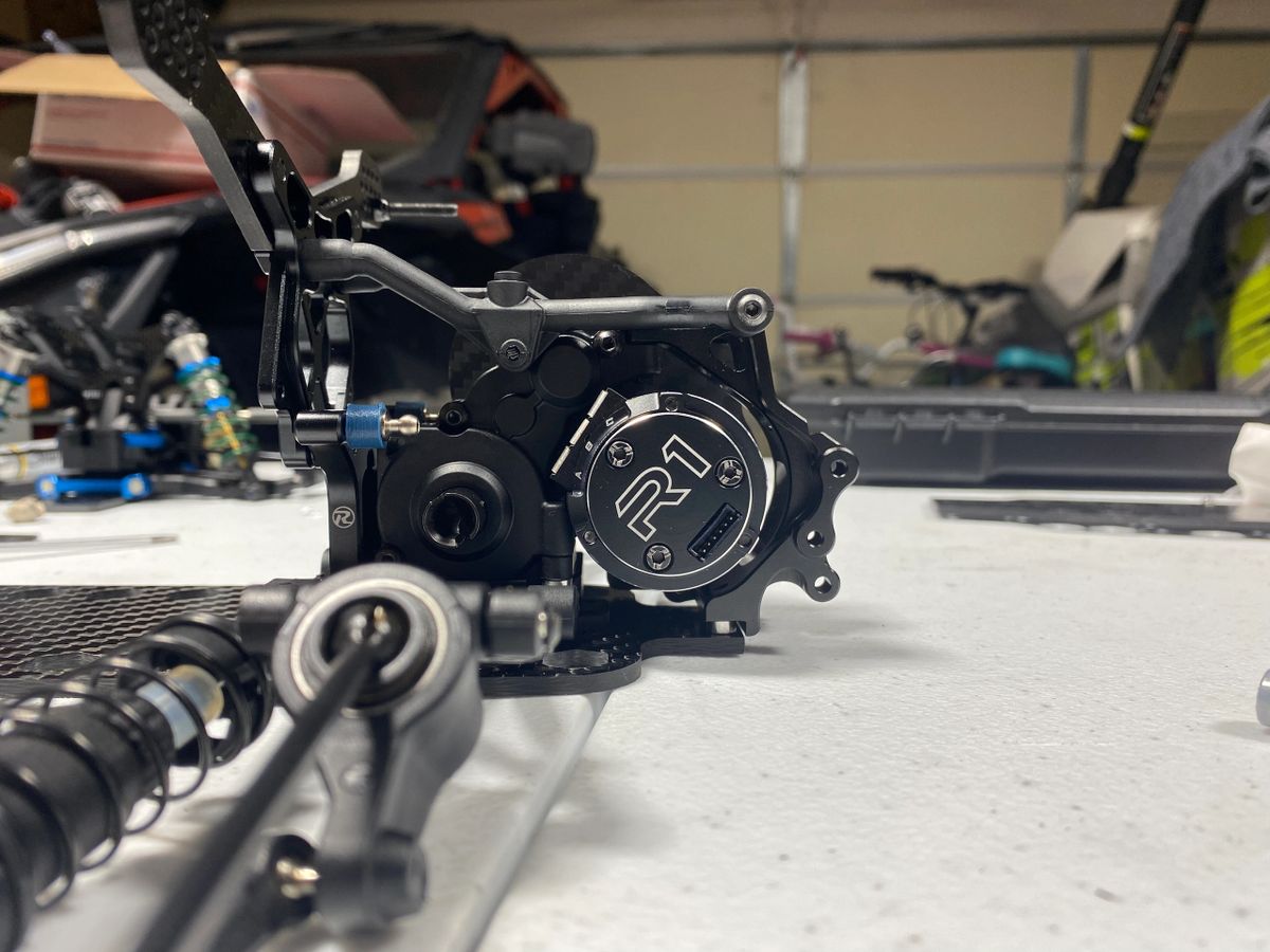 Losi 22s rear motor extended motor mount