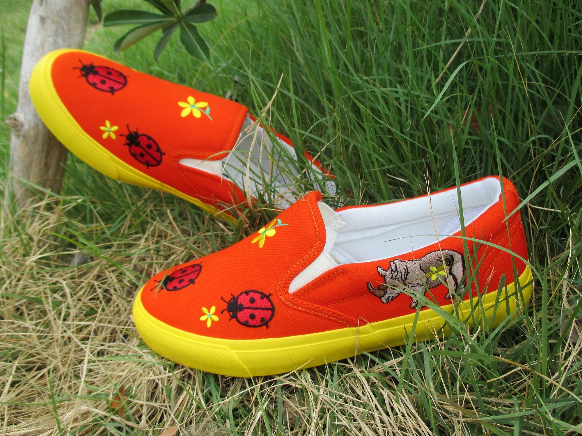Naturistic Shoe Design - Artistic Designs Canvas Shoes, Comfort Shoes