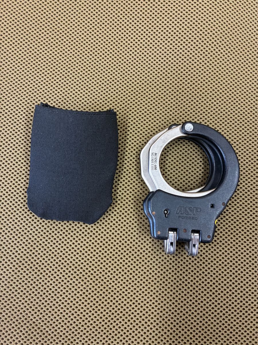 Single ASP cuff pouch, MOLLE