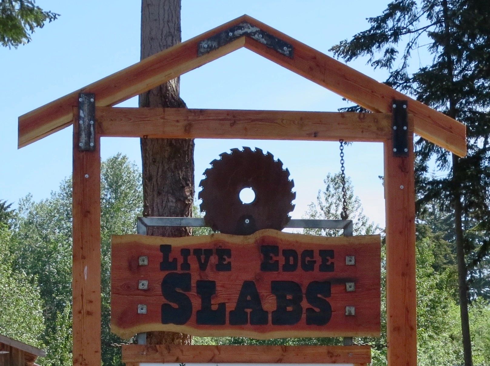 Premium Live Edge Wood Slabs - Handcrafted and Unique